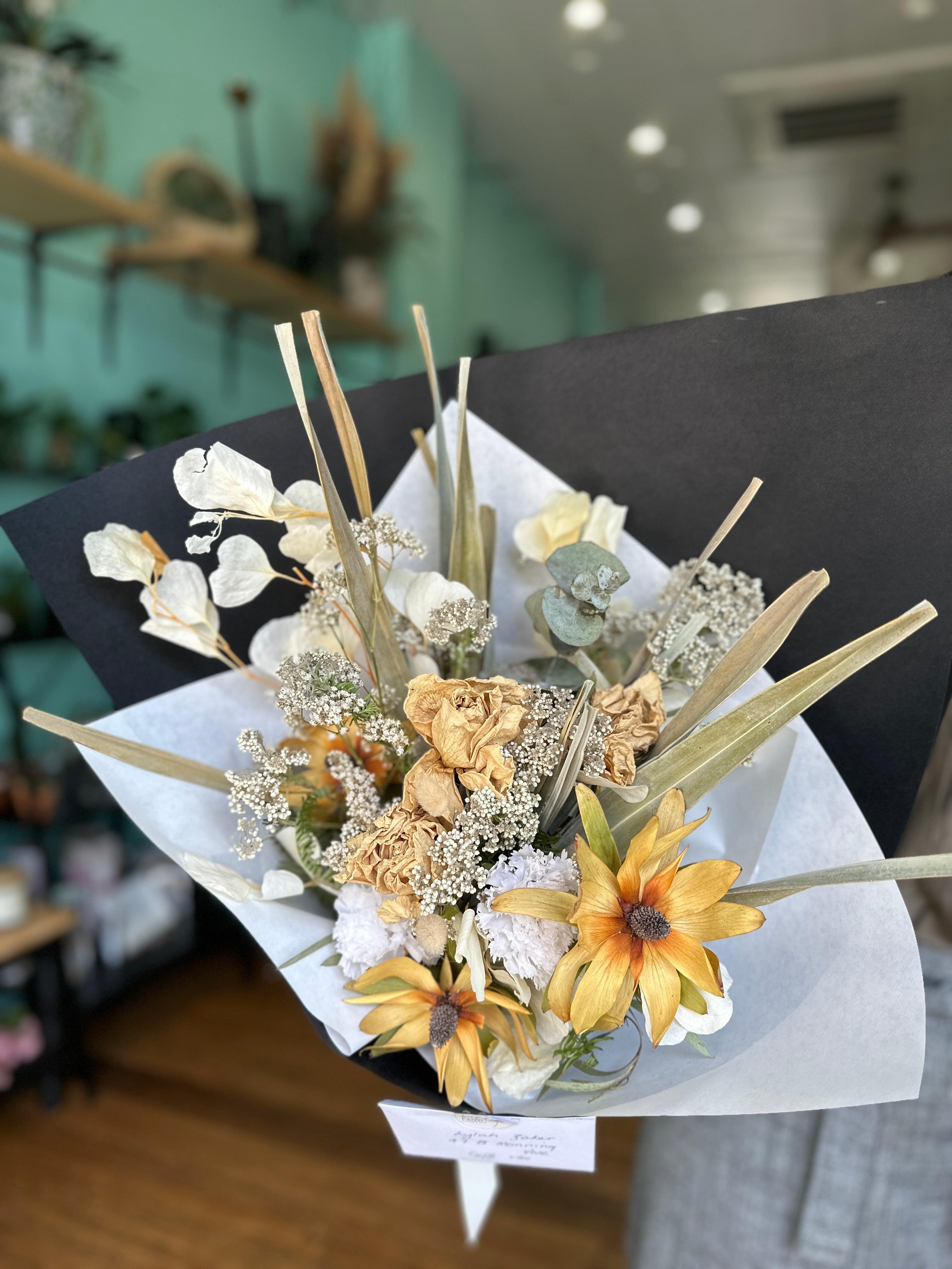 Florist Coffs Harbour | Local Flower Delivery | Wild Pansi