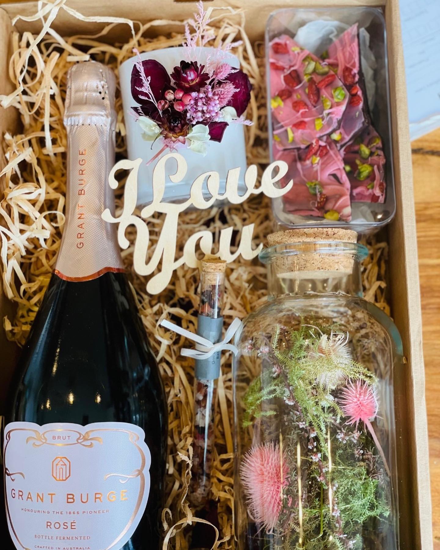 Hampers & Gift Baskets | Coffs Harbour Delivery | Wild Pansi